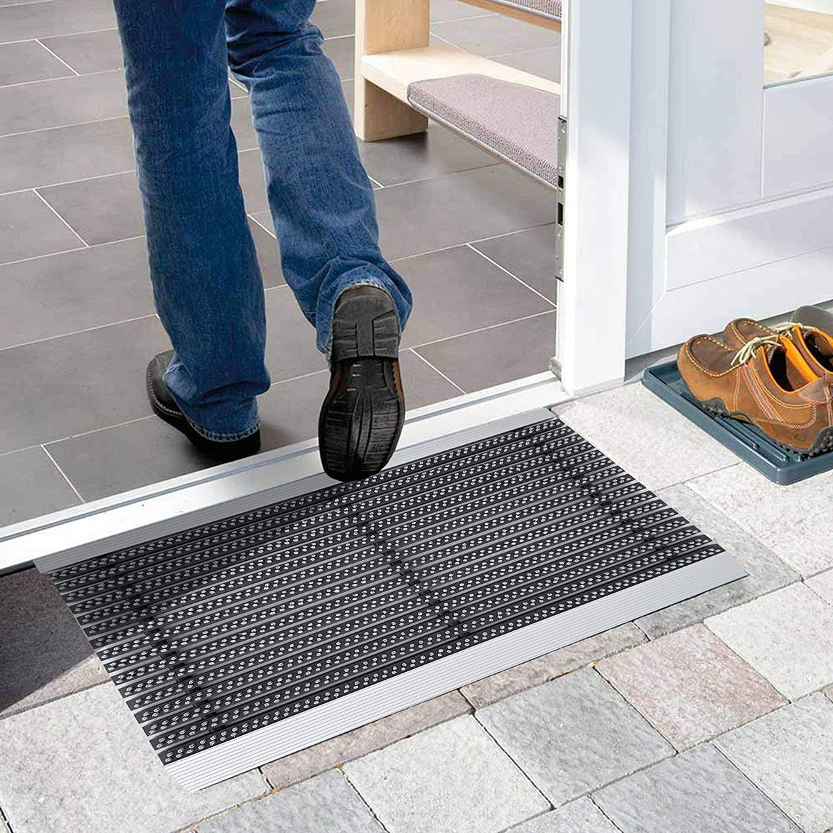 Nicoman Aluminium Door Mat with Slats & Grey Brushes – Nicoman.co.uk